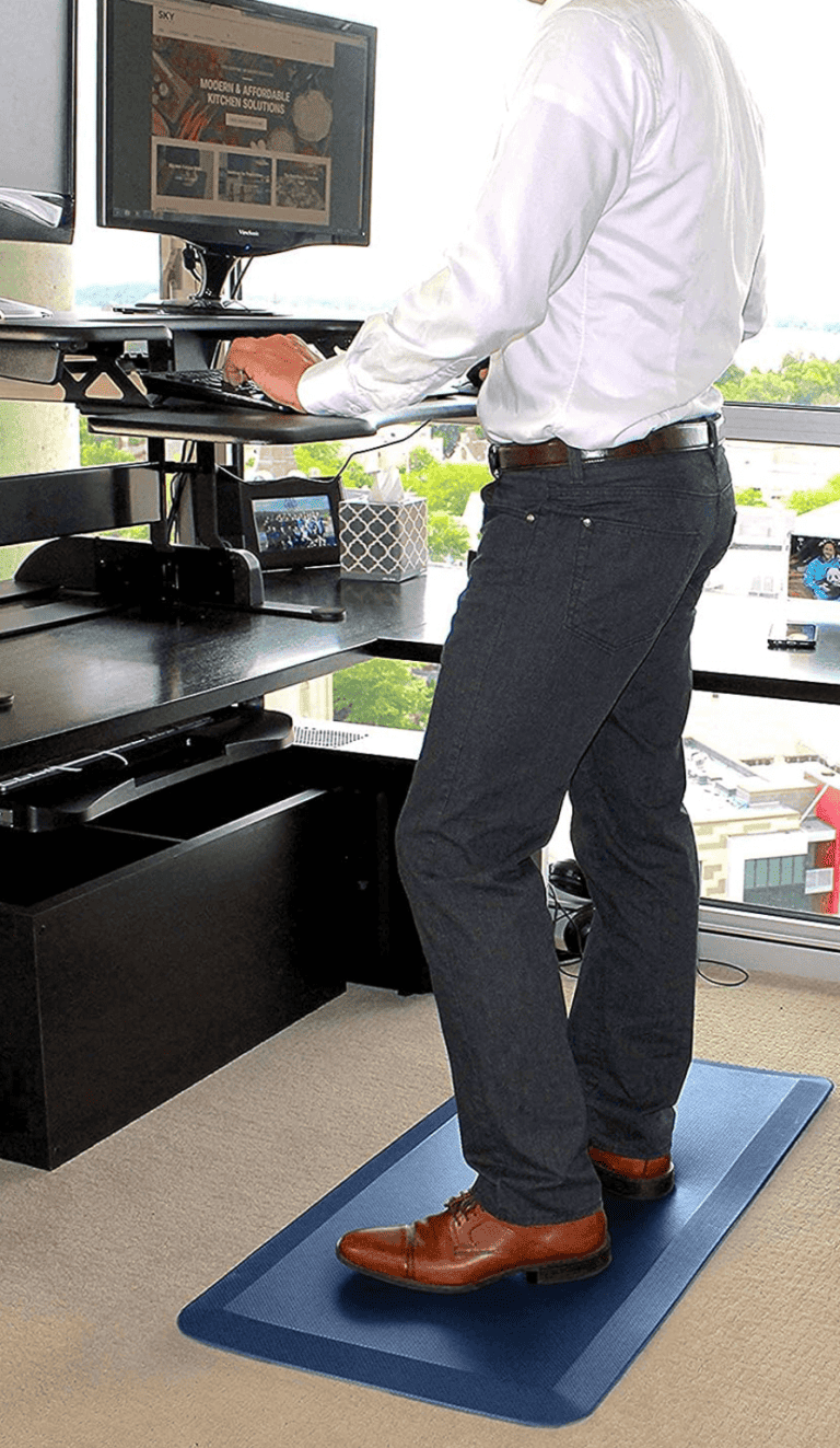 5 Best Standing Desk Mats For Comfort And Health (2024)